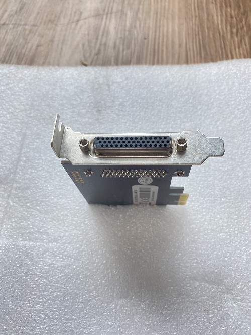 Card PCI Express To LPT máy đồng bộ